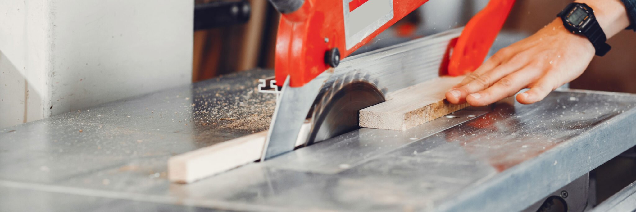 Find the Best Jobsite Table Saw with SpecLook
